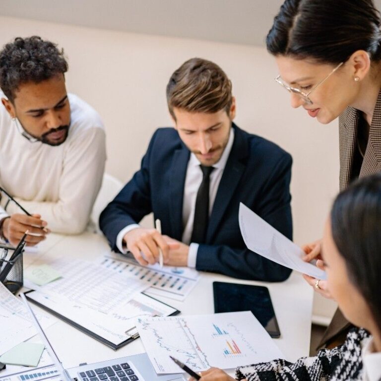 Project Multitasking: 7 Ways To Stay Focused And Productive